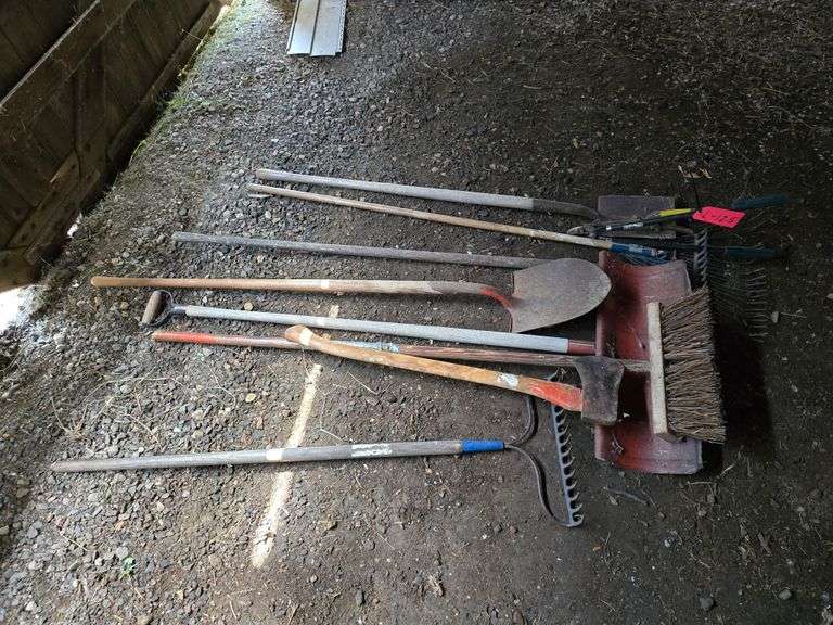 Shovels, Rakes, Axe, Broom - Fragodt Auction and Real Estate LLC