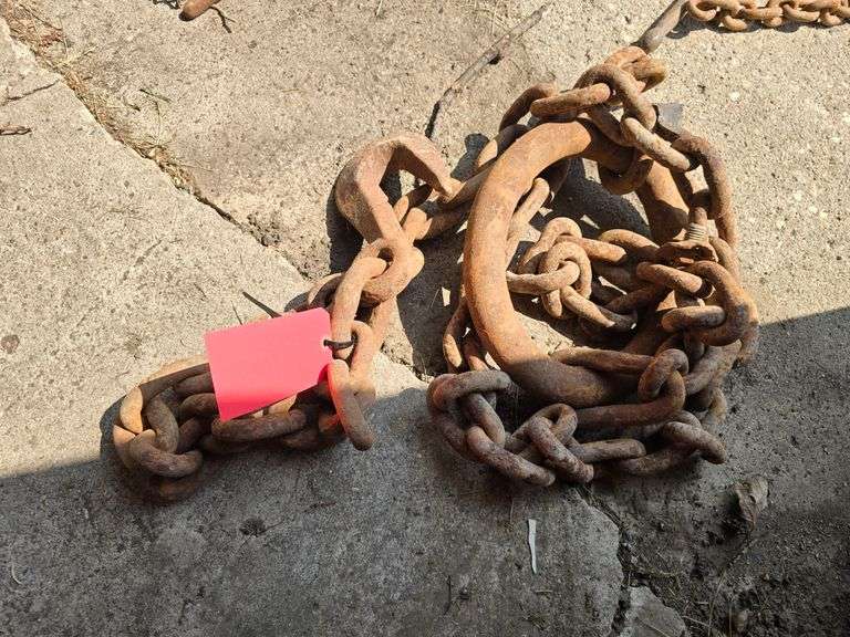 Heavy Duty Piece of Chain - Fragodt Auction and Real Estate LLC