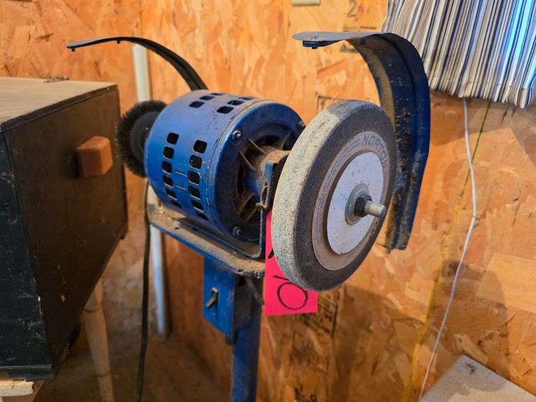 Pedestal Grinder - Fragodt Auction and Real Estate LLC