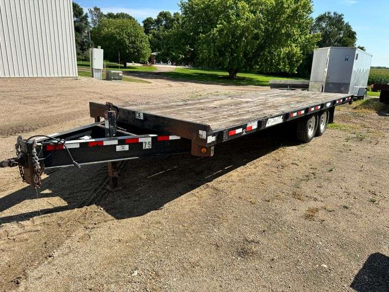 2006 Contrail Trailer, 24’, 96” Wide, Stake Pockets, 6K Torsion Axles ...