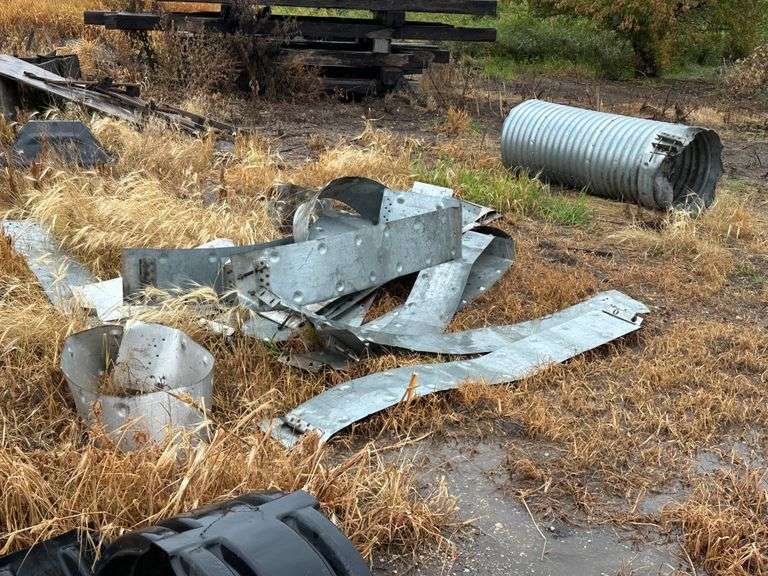 Pile of Connecting Bands, Should be at Least 10 of them for 24 ...