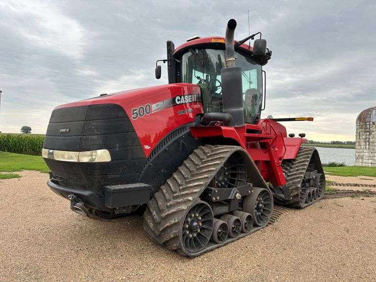 2013 International Quad Trac 500 Track Tractor, 1,354 Hours, 6 Remotes ...