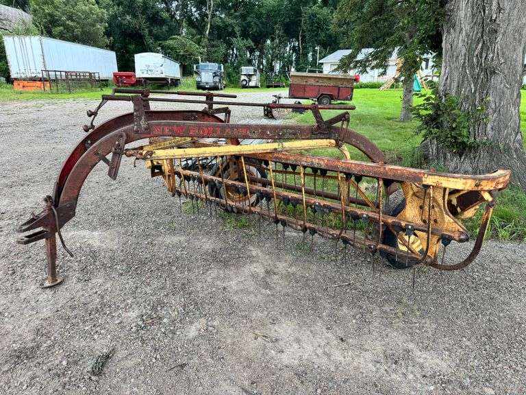 New Holland No. 56 Side Delivery Rake, Tires Hold Air, but Most Likely ...