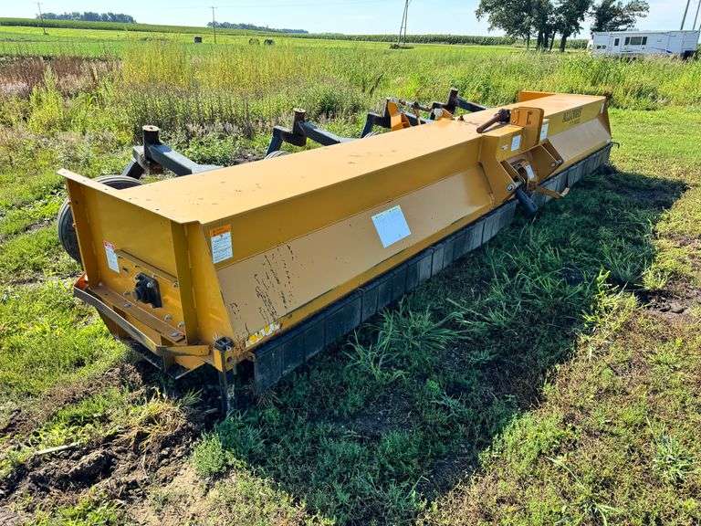 Alloway 20’ Stalk Chopper, 1000 PTO, Rear Hitch - Fragodt Auction and ...