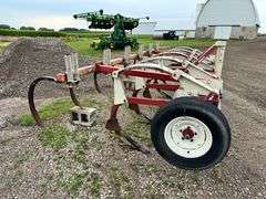 5-Shank 3pt Tebben Ripper, 30” Spacing - Fragodt Auction and Real ...