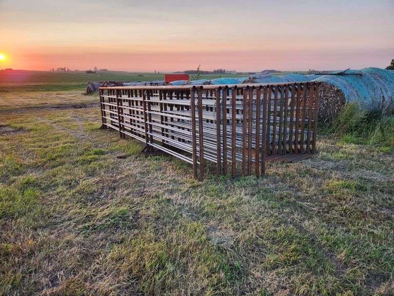 (5) Free Standing Panels, 20’ Long. This Item is Located in South ...