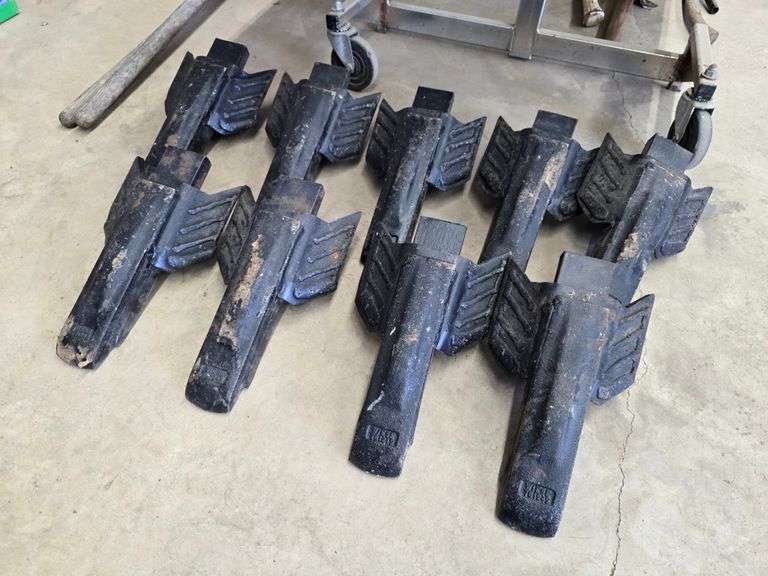 (9) Wiese Ripper Points, Part #: 761242, New, For John Deere Ripper ...