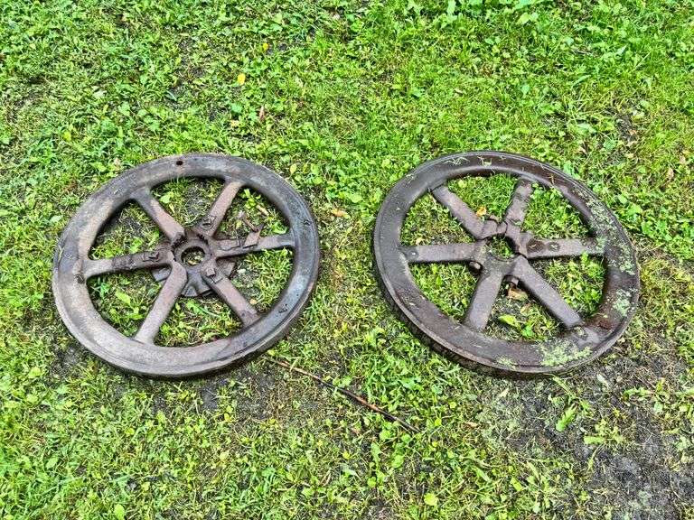 (2) Hit and Miss Engine Fly Wheels, Broken Hubs, 30” and 28”, Unknown ...