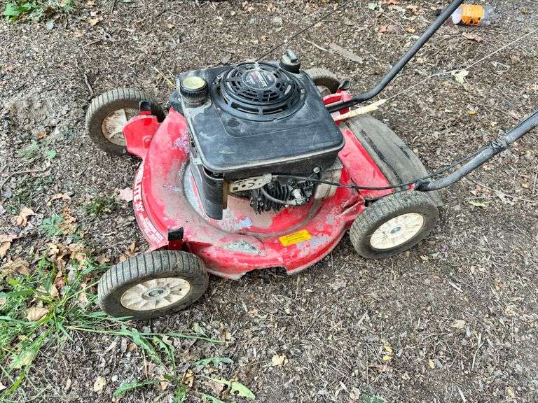 Homelite 20" Push Mower, Non Running - Fragodt Auction and Real Estate LLC