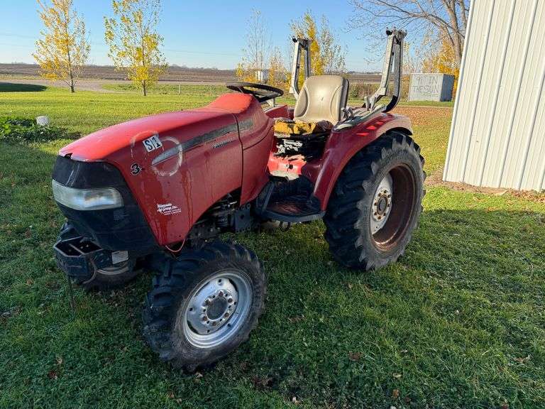 Case Farmall Model 35 MFWD Tractor, Diesel, Shows 3,055 Hours, 3pt, 540 ...