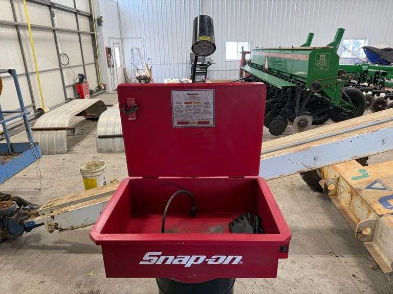 Snap On Parts Washer in Working Condition - Fragodt Auction and Real ...