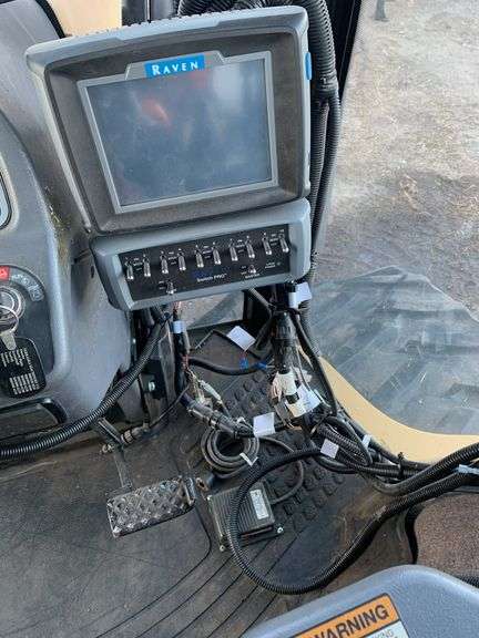 Raven Envizio Pro Monitor and Autosteer with Raven Switch Pro, Electric ...