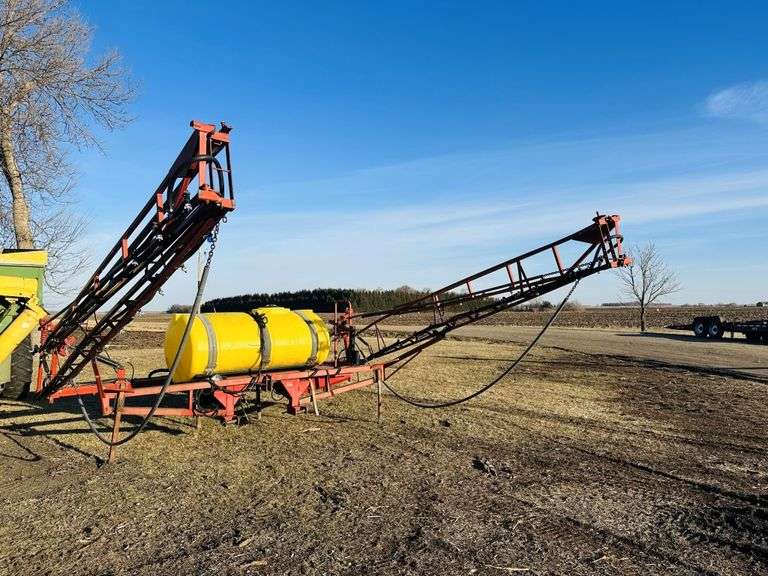 90’ Boom Sprayer, 3 Section Shut Off, No Monitor, Used Last Year ...