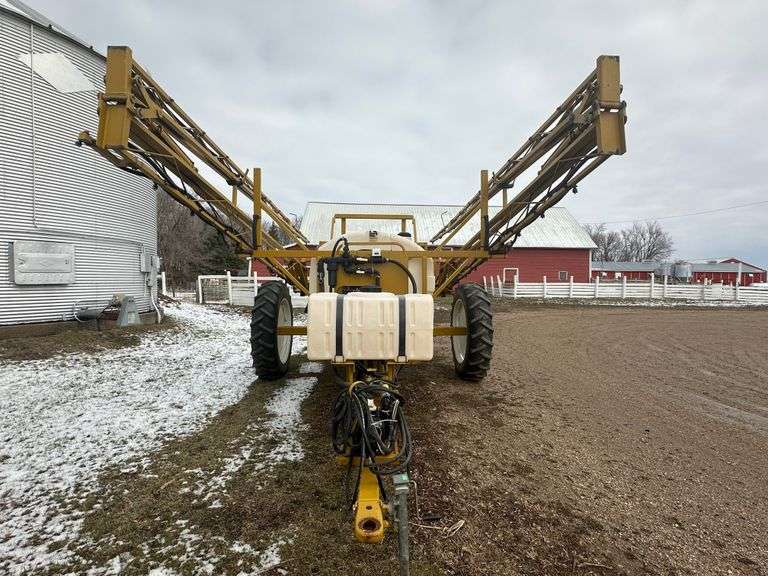 Ag Chem Pull Type Sprayer, 1000 Gallon Tank and Rinse Tank, 90’ Booms ...