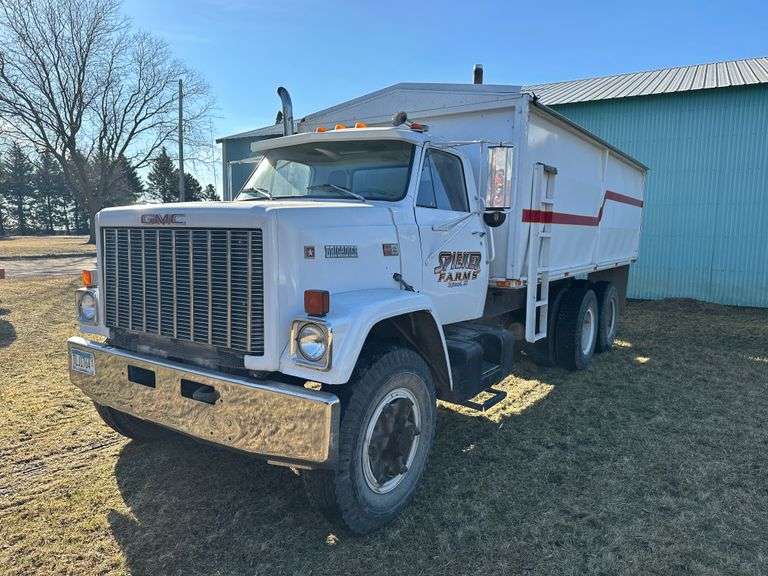 1979 GMC Brigadier Diesel 8000, CAT 3208 Engine, 13 Speed Transmission ...