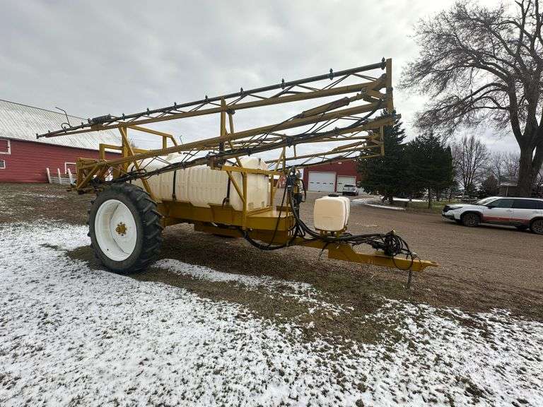 Ag Chem Pull Type Sprayer, 1000 Gallon Tank and Rinse Tank, 90’ Booms ...