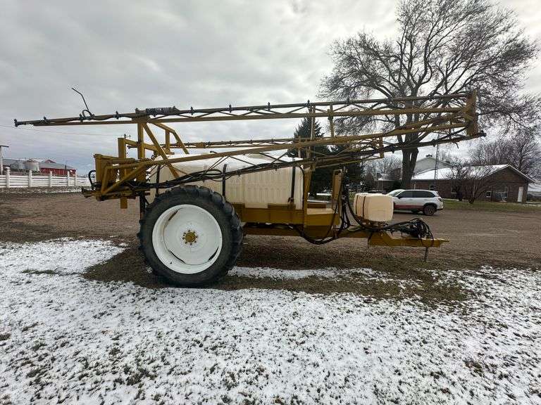 Ag Chem Pull Type Sprayer, 1000 Gallon Tank and Rinse Tank, 90’ Booms ...