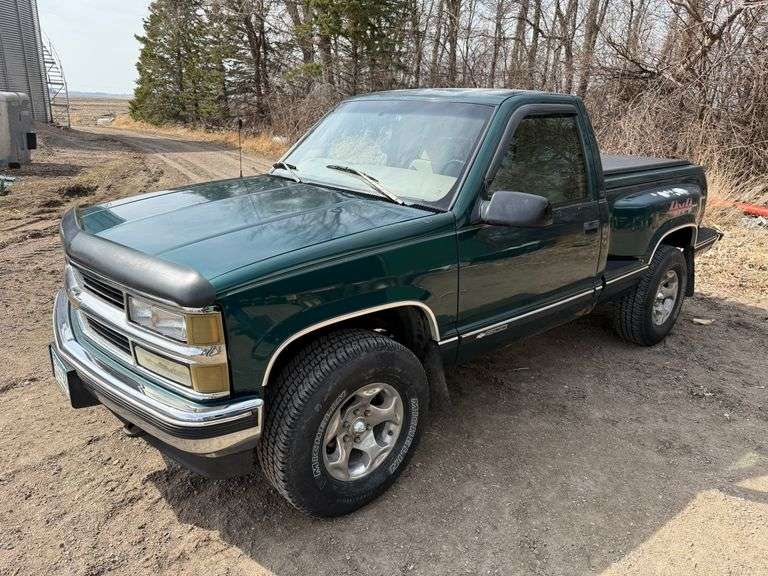 *1997* Chevrolet 1500 Standard Cab Stepside Shortbox Pickup, 199K Miles ...