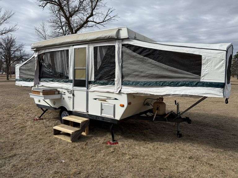 2003 Palomino Mustang Pop Up Camper, Outdoor Cooktop, Furnace, 30 Amp ...