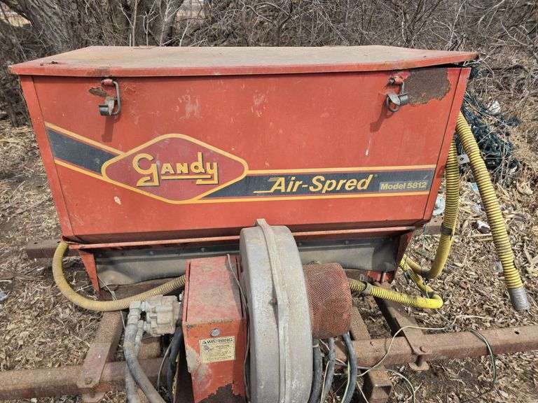 Gandy Model 5812 Air Seeder, Up to 30’ Spread, 12 Rear Outlets, Has ...