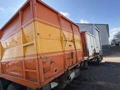 1959 IH 190 Tandem Truck, 549 Gas, 8 Speed Roadranger, Air Brakes, mud ...