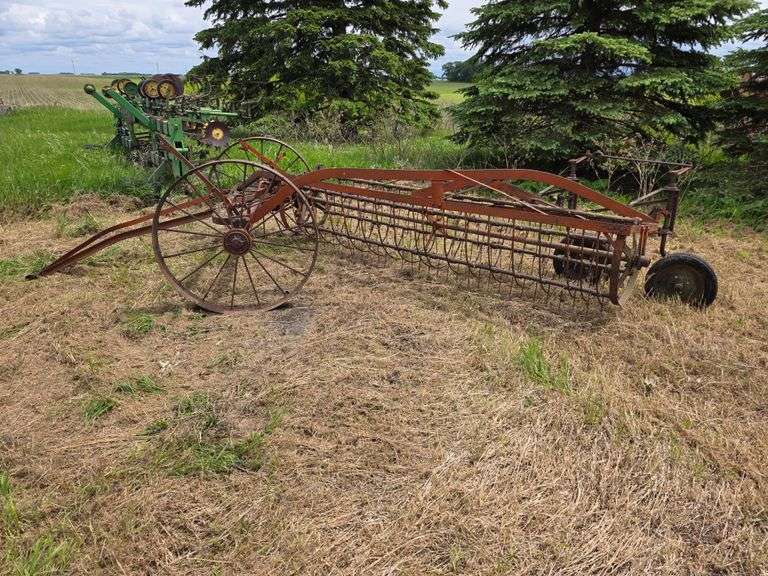 5 Bar Steel Wheel Side Delivery Rake, Ground Drive, Clevis Hitch, 1 ...