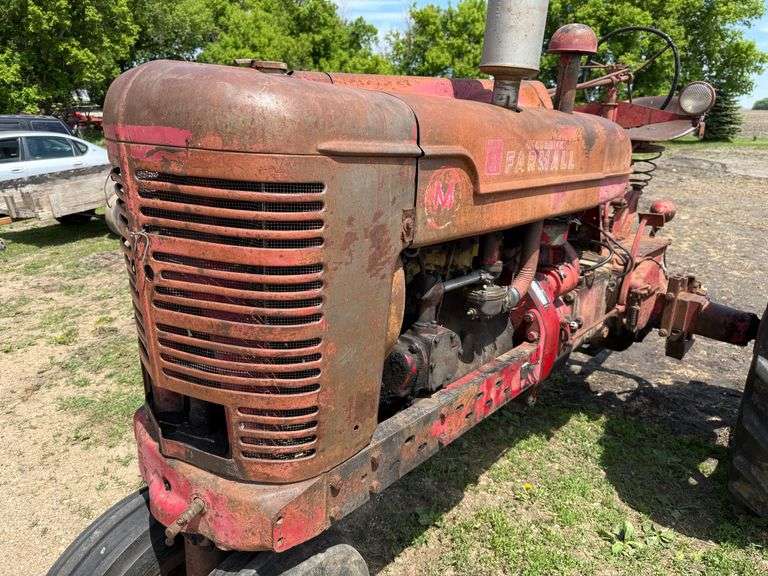 “M” Farmall Narrow Front Tractor, Ran Last Year But Will Need a Battery ...