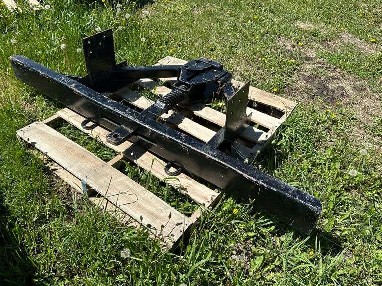 Ag Bumper, Spring Hitch, 34” Wide For Frame Hookup - Fragodt Auction ...