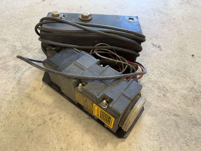 John Deere Ground Speed Radar - Fragodt Auction and Real Estate LLC