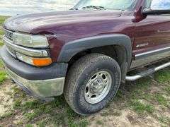 2002 Chevrolet Silverado 1500HD, 6.0L, 185K Miles, 4WD, New GM Transfer ...