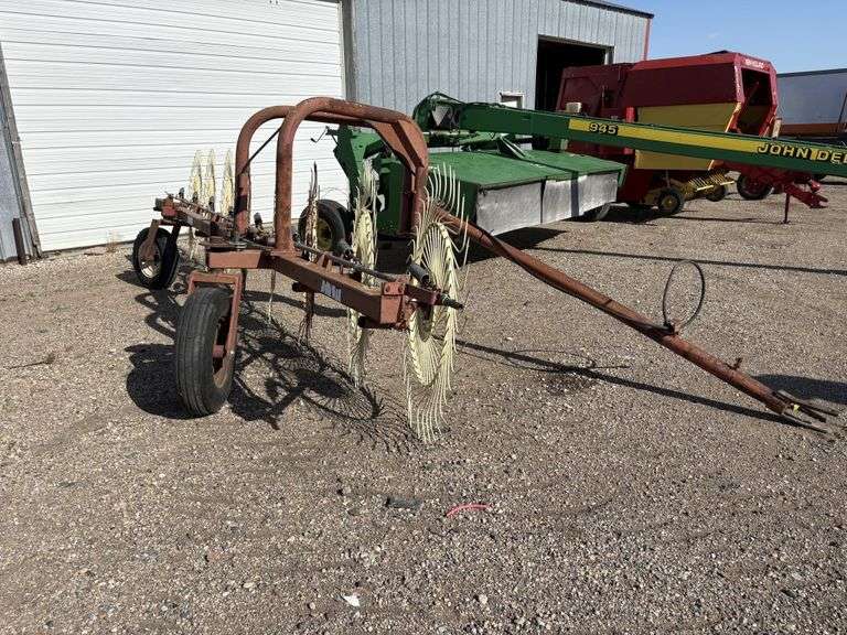 Wheel Rake, 8 Wheel, One Way, Hyd Lift, *6 new wheels last year ...