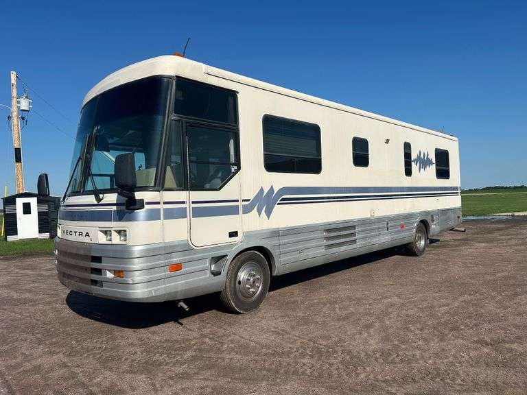 1994 Winnebago Vectra Motorhome, 81,501 Miles, 5.9L Cummins with 6 ...