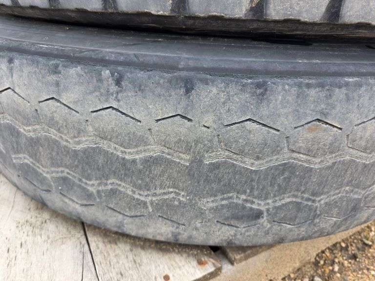 (2) 11R22.5 Firestone FD663 Radial Tires, Recaps - Fragodt Auction and ...