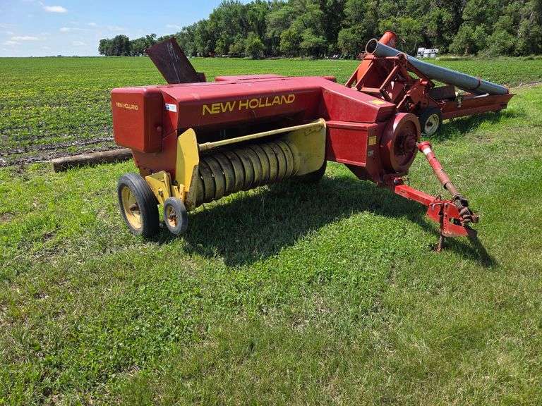 New Holland 270 Square Baler, 540 PTO - Fragodt Auction and Real Estate LLC