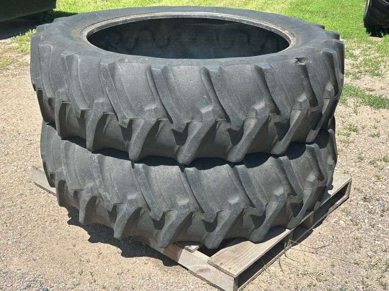 (2) 15.5x38 Firestone Field and Road Tires, Held Air When Removed, Just ...