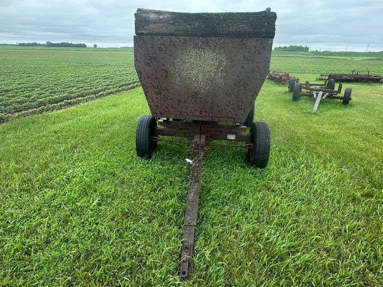 Flair Box with Hydraulic Hoist, Steel Floor - Fragodt Auction and Real ...