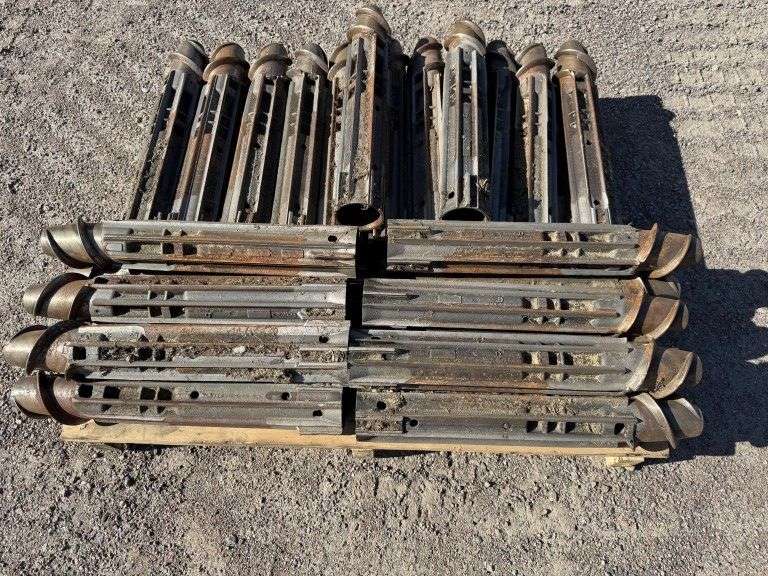 John Deere Stalk Rolls, 12 Rows (24 Pieces), 60-70% Wear Left, Part #’s ...