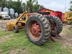 International 666 Gas Tractor with Miller Loader, 7’ Bucket, Shows ...