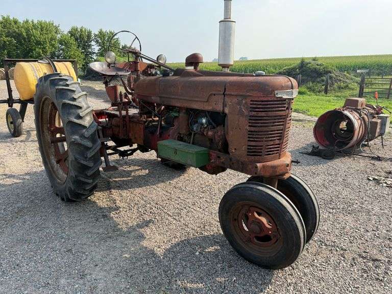 International Model H Tractor with Add on 3pt, Hydraulic Lift, 12.4 x ...