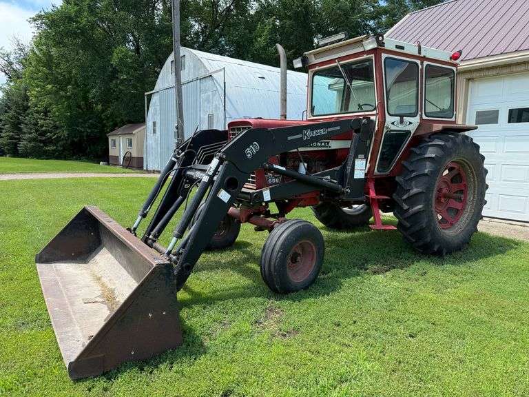 International 656 Gas 2WD Tractor With Koyker 510 Loader, 8’ Bucket ...