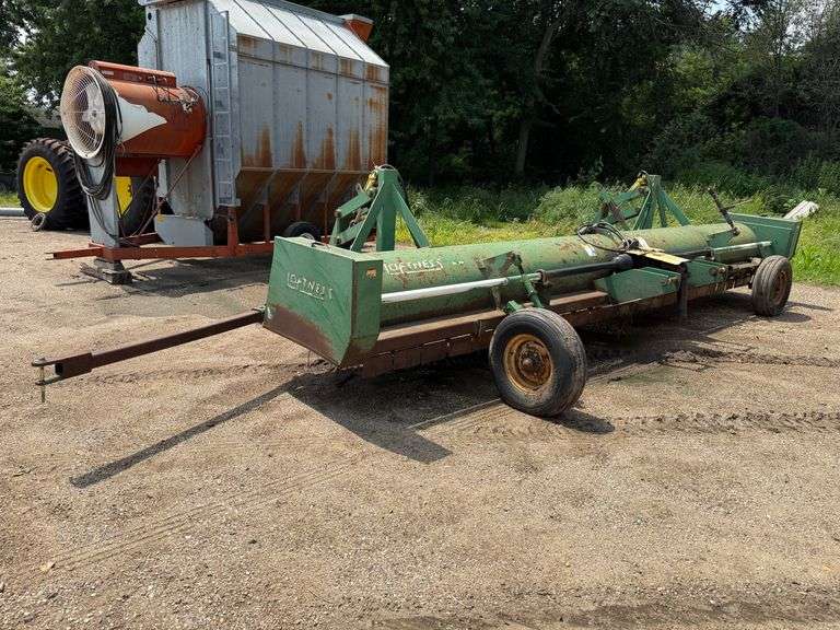 Loftness 22’ Stalk Chopper, 1000 PTO, Semi Mounted, Transport Hitch, SN ...