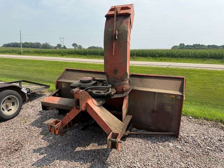 New Idea Dual Stage Snowblower, 8’ Wide, Hydraulic Spout, 540 PTO ...
