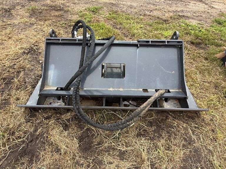 Land Honor Heavy Duty Vibrating Plate Packer - Fragodt Auction and Real ...