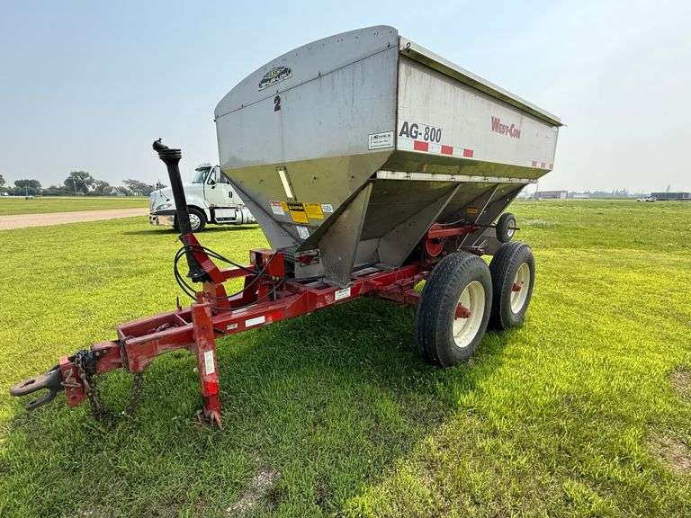 Ag Systems Ag-800 Pull Type Fertilizer Spreader with Row Crop Tires ...