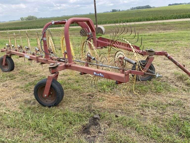 Sitrex Columbia Model TR79 Rake, 9 Wheel, Hydraulic Lift, SN: 125788 ...