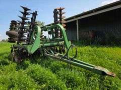 John Deere 335 Tandem Fold Disk, Heavy Duty Cone Disks, Disk Scrapers ...