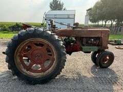 International Model H Tractor with Add on 3pt, Hydraulic Lift, 12.4 x ...