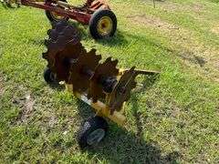 Pull Behind 4’ Disk - Fragodt Auction and Real Estate LLC