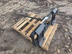 Alo AB Skid Loader Bale Spear, NEW - Fragodt Auction and Real Estate LLC