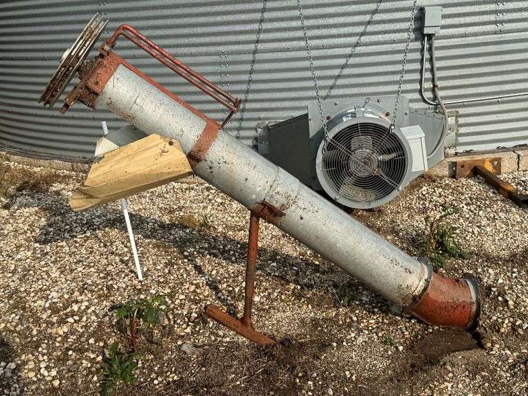 8” Unload Auger - Fragodt Auction and Real Estate LLC